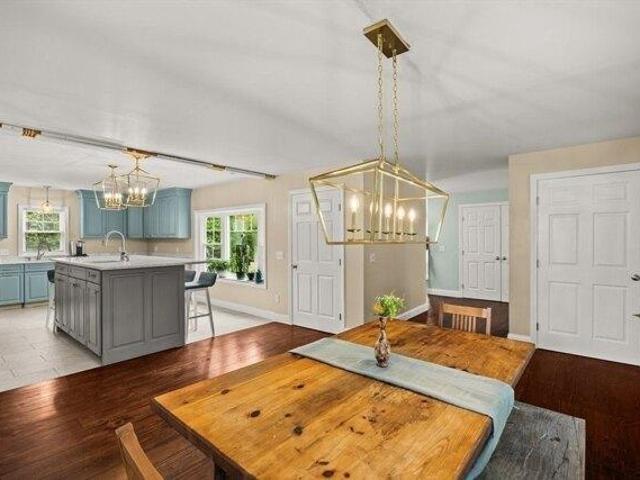 house with 3 bedroom, Taunton MA ES105116972