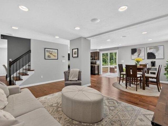 house with 3 bedroom, Taunton MA ES105127397