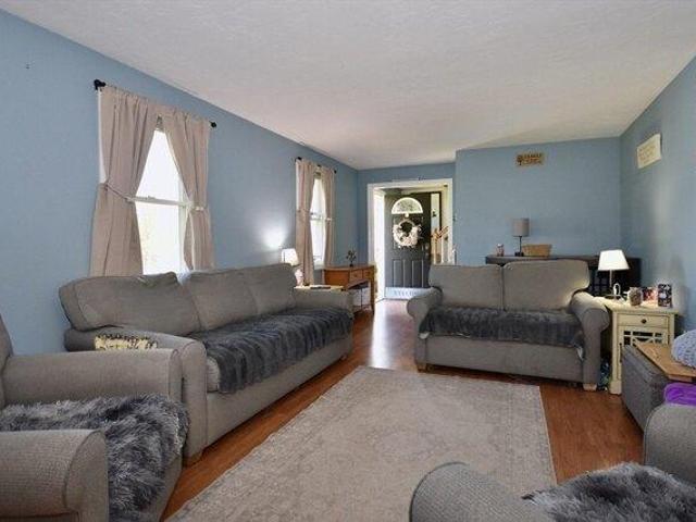 house with 3 bedroom, Taunton MA ES105144801
