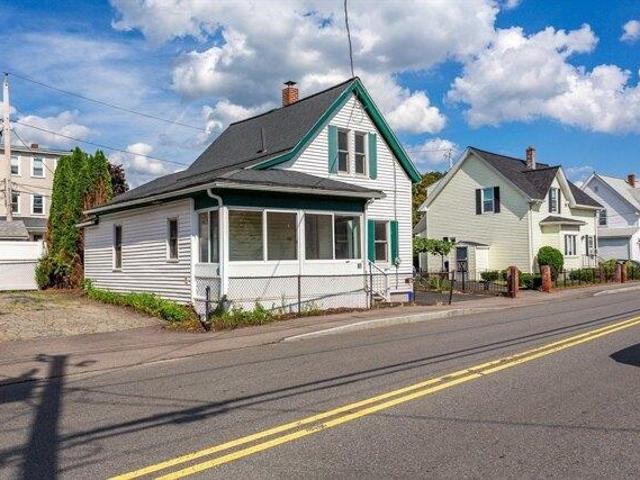 house with 3 bedroom, Taunton MA ES105142326