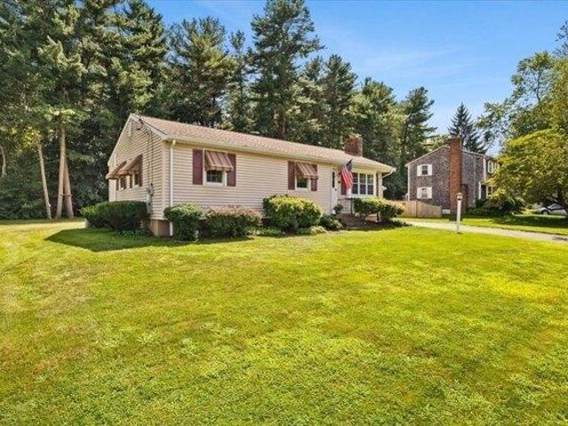 house with 3 bedroom, Taunton MA ES105143642