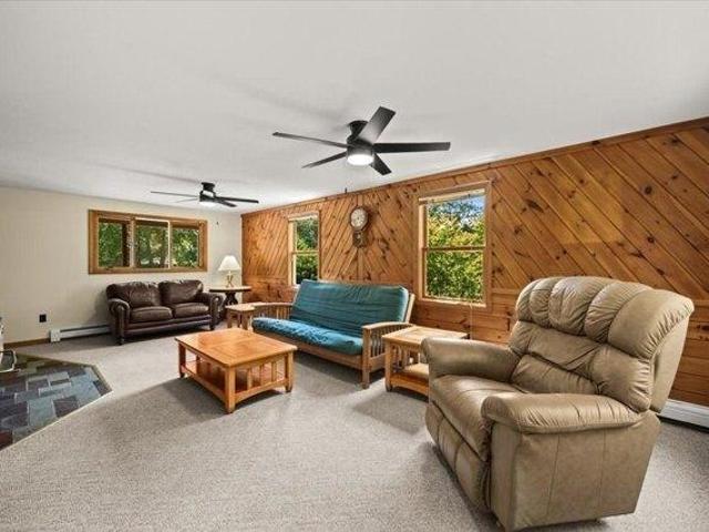 house with 3 bedroom, Taunton MA ES105193105