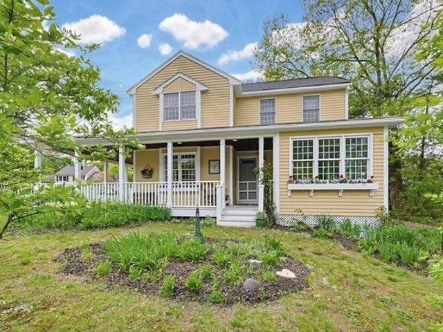 house with 3 bedroom, Taunton MA ES103189157