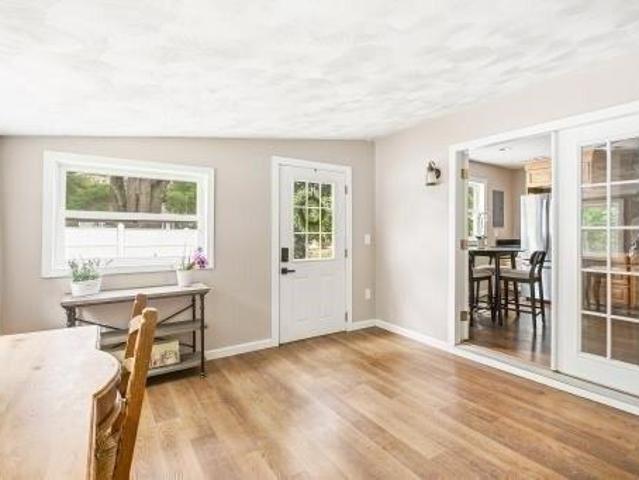 house with 3 bedroom, Taunton MA ES103852436