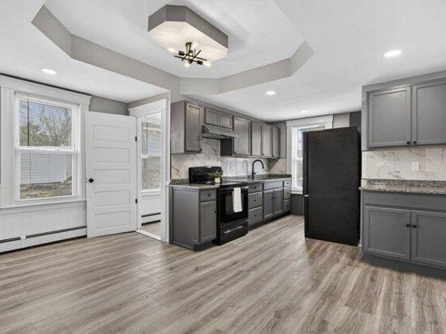 house with 3 bedroom, Templeton MA DLS102409418