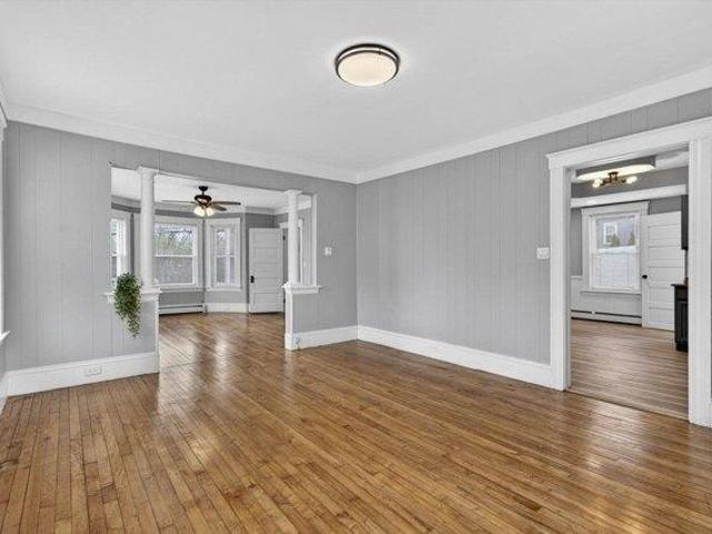 house with 3 bedroom, Templeton MA DS102707874