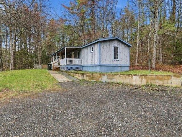 house with 3 bedroom, Templeton MA DS102343746