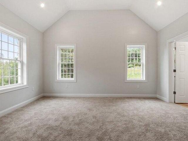 house with 3 bedroom, Templeton MA ES104760434