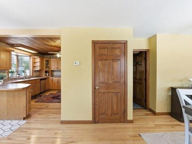 house with 3 bedroom, Templeton MA ES105080508