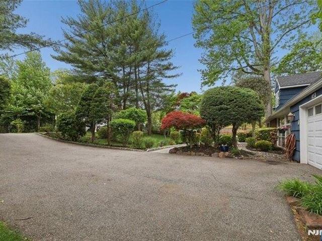 house with 3 bedroom, Tenafly NJ ES103623343