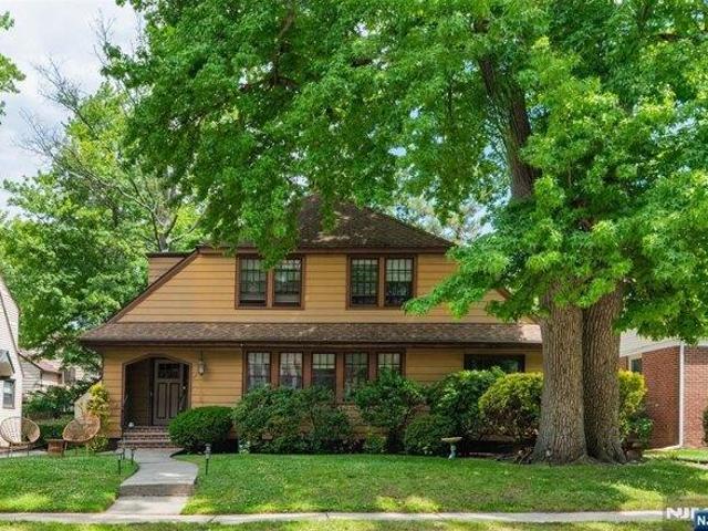 house with 3 bedroom, Teaneck NJ ES105145021