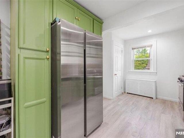 house with 3 bedroom, Teaneck NJ ES105176470