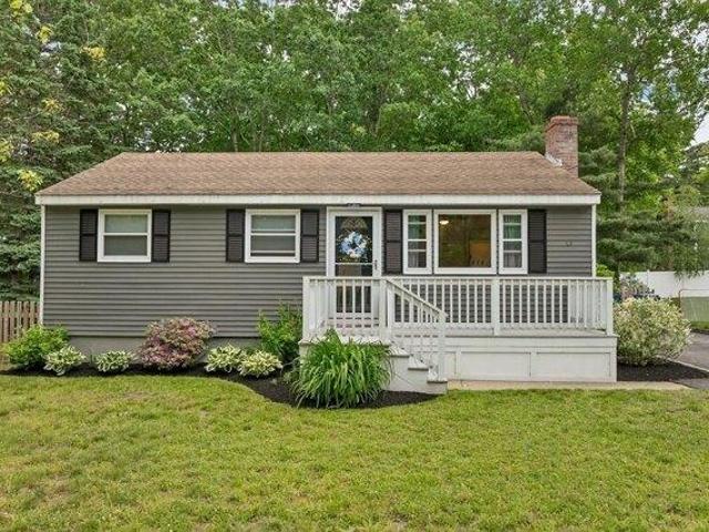 house with 3 bedroom, Tewksbury MA DLS102961838