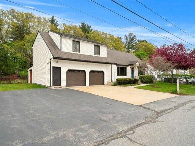 house with 3 bedroom, Tewksbury MA DS102370024