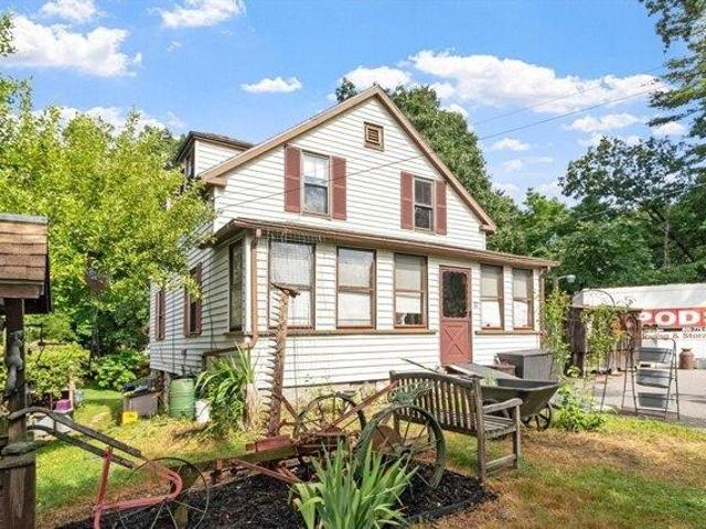 house with 3 bedroom, Tewksbury MA DS104266289