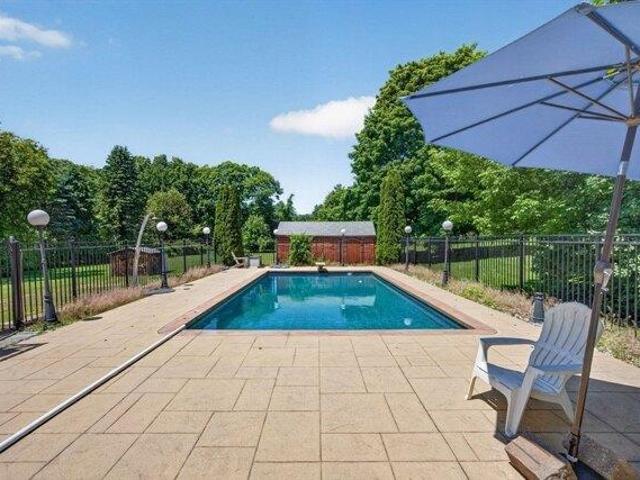 house with 3 bedroom, Tewksbury MA ES103498561