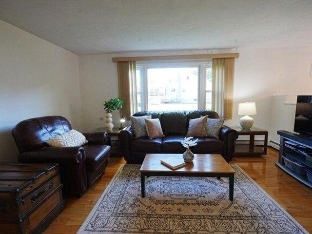 house with 3 bedroom, Tewksbury MA ES103499483