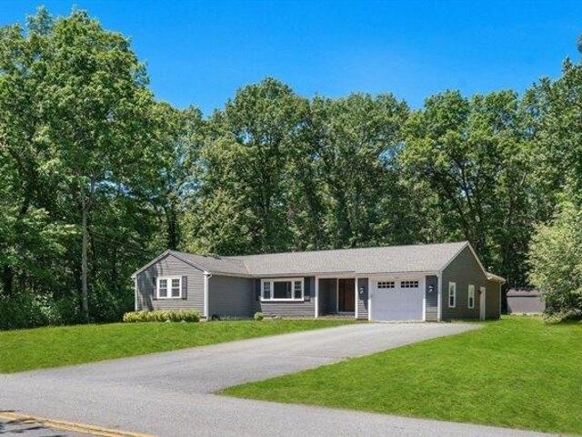 house with 3 bedroom, Tewksbury MA ES103851191