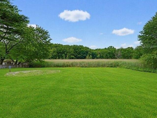 house with 3 bedroom, Tewksbury MA ES104150146