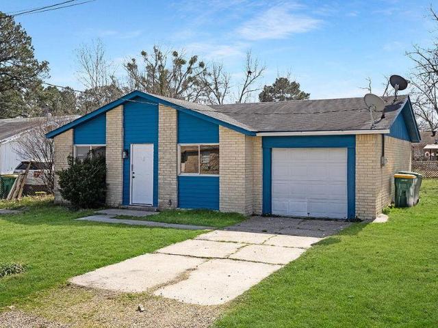 house with 3 bedroom, Texarkana TX DLS100973235