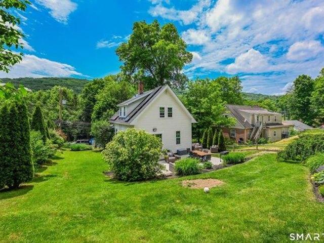 house with 3 bedroom, Thomaston CT ES105123429