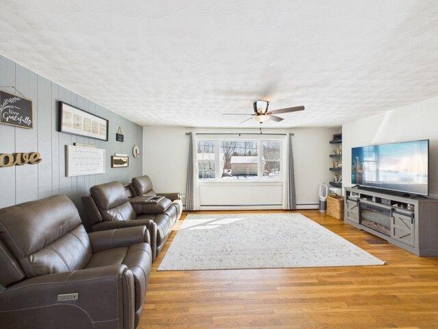 house with 3 bedroom, Thomaston ME DS102027958