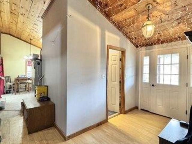 house with 3 bedroom, Thompson CT DS102585501