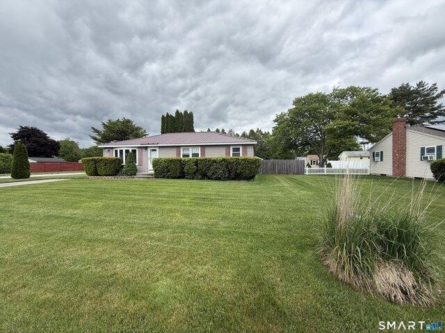house with 3 bedroom, Thompson CT DS104262731
