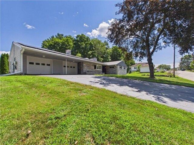 house with 3 bedroom, Thompson CT ES105122882