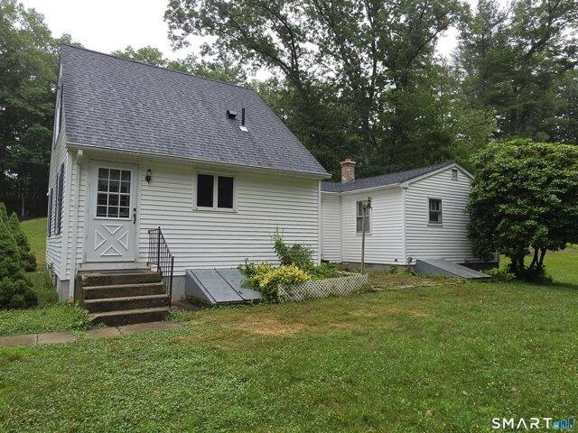 house with 3 bedroom, Thompson CT ES105127625