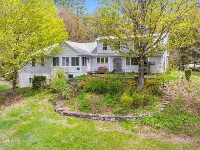 house with 3 bedroom, Thetford VT DS104188811