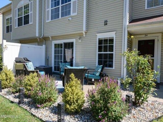 house with 3 bedroom, Tinton Falls NJ DS101998654