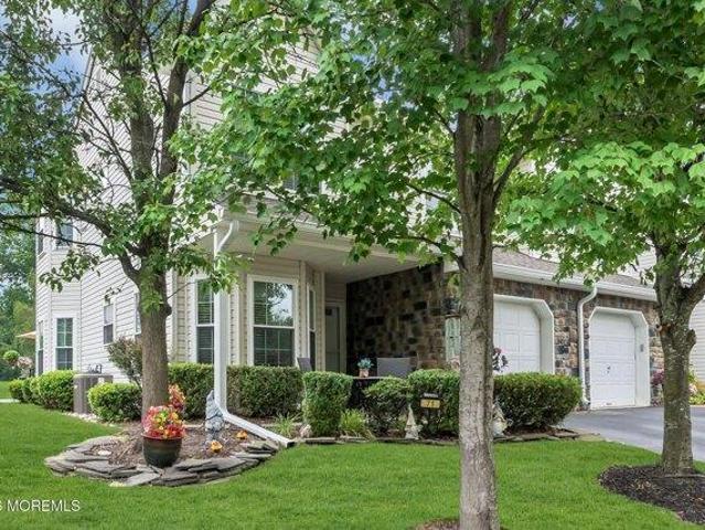 house with 3 bedroom, Tinton Falls NJ DS104442743