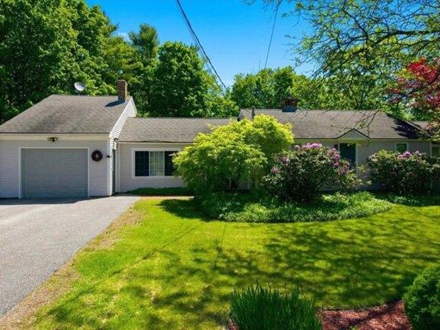 house with 3 bedroom, Tilton NH DS103431111