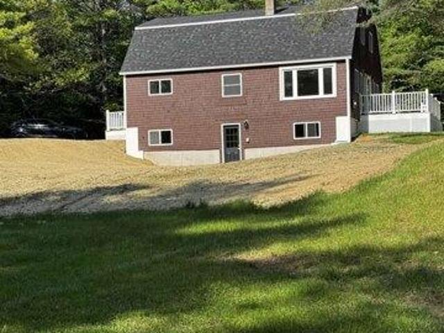 house with 3 bedroom, Tilton NH DS103019432