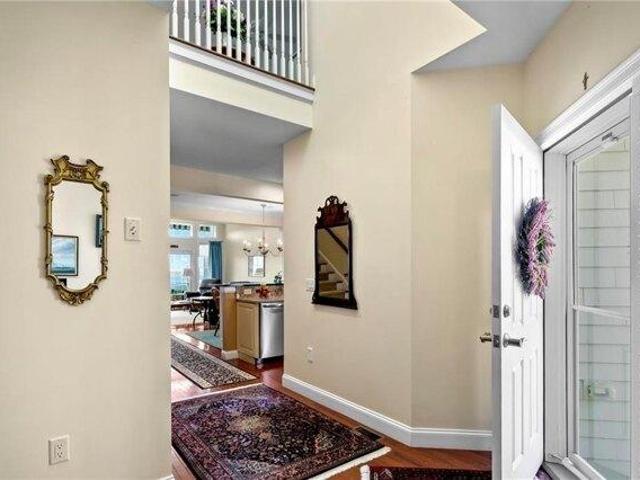 house with 3 bedroom, Tiverton RI DLS102284729