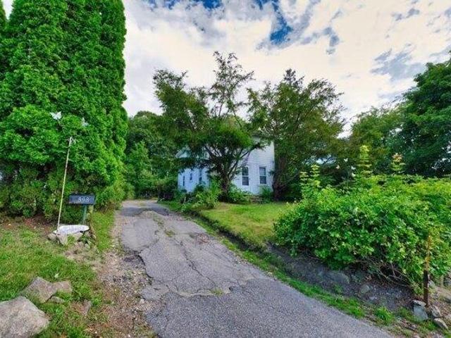 house with 3 bedroom, Tiverton RI DS103098529