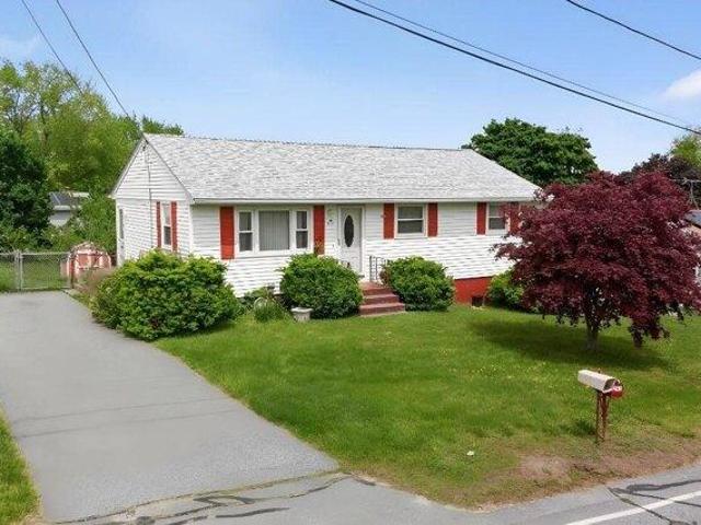house with 3 bedroom, Tiverton RI DS104116460