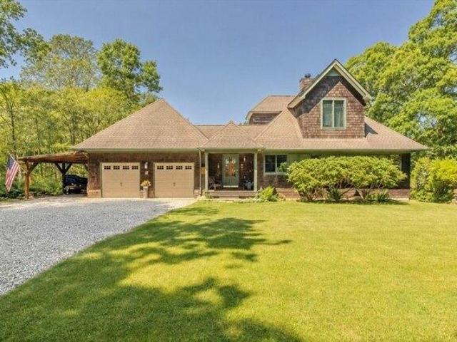 house with 3 bedroom, Tiverton RI DS104329972