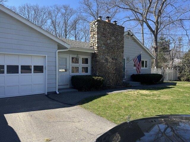 house with 3 bedroom, Tiverton RI ES103222296