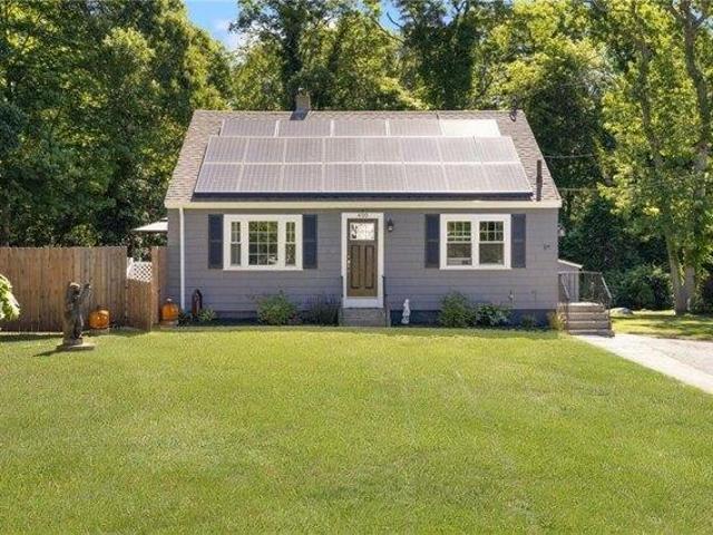 house with 3 bedroom, Tiverton RI ES103885906