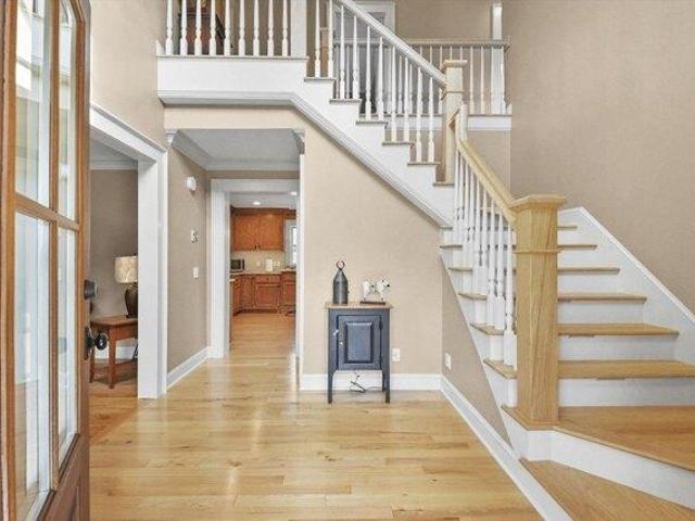 house with 3 bedroom, Tiverton RI ES104266131