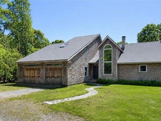 house with 3 bedroom, Tiverton RI ES104570182