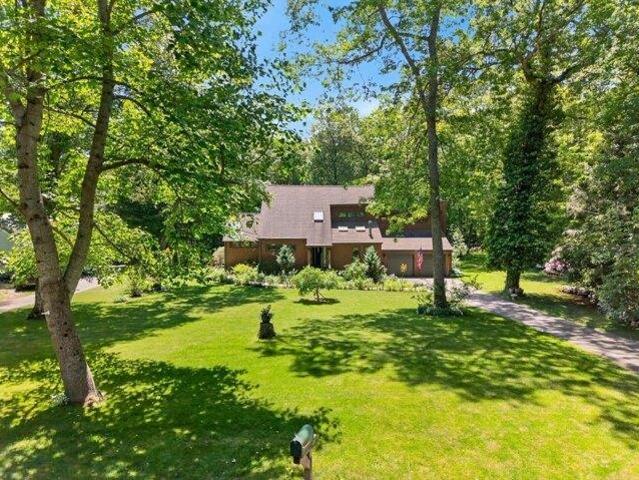 house with 3 bedroom, Tiverton RI ES105229068