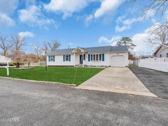 house with 3 bedroom, Toms River NJ DLS101660772