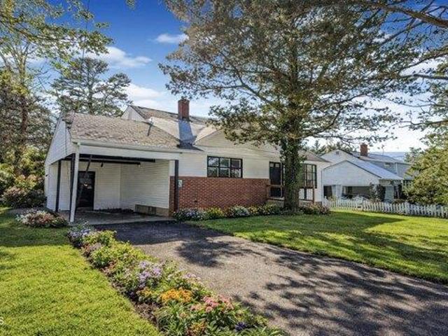 house with 3 bedroom, Toms River NJ DLS101628564
