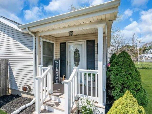house with 3 bedroom, Toms River NJ DLS101631009