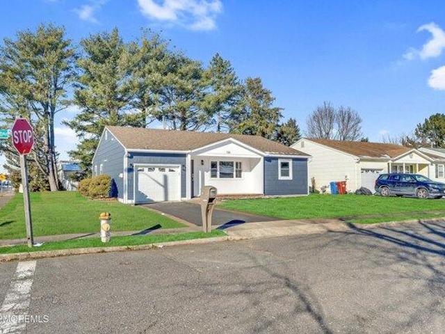 house with 3 bedroom, Toms River NJ DLS101781233