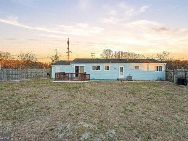 house with 3 bedroom, Toms River NJ DLS102254393