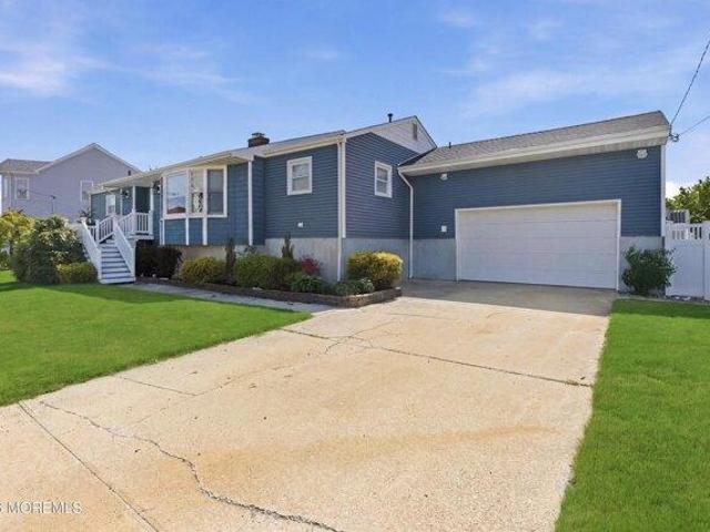 house with 3 bedroom, Toms River NJ DLS102559991